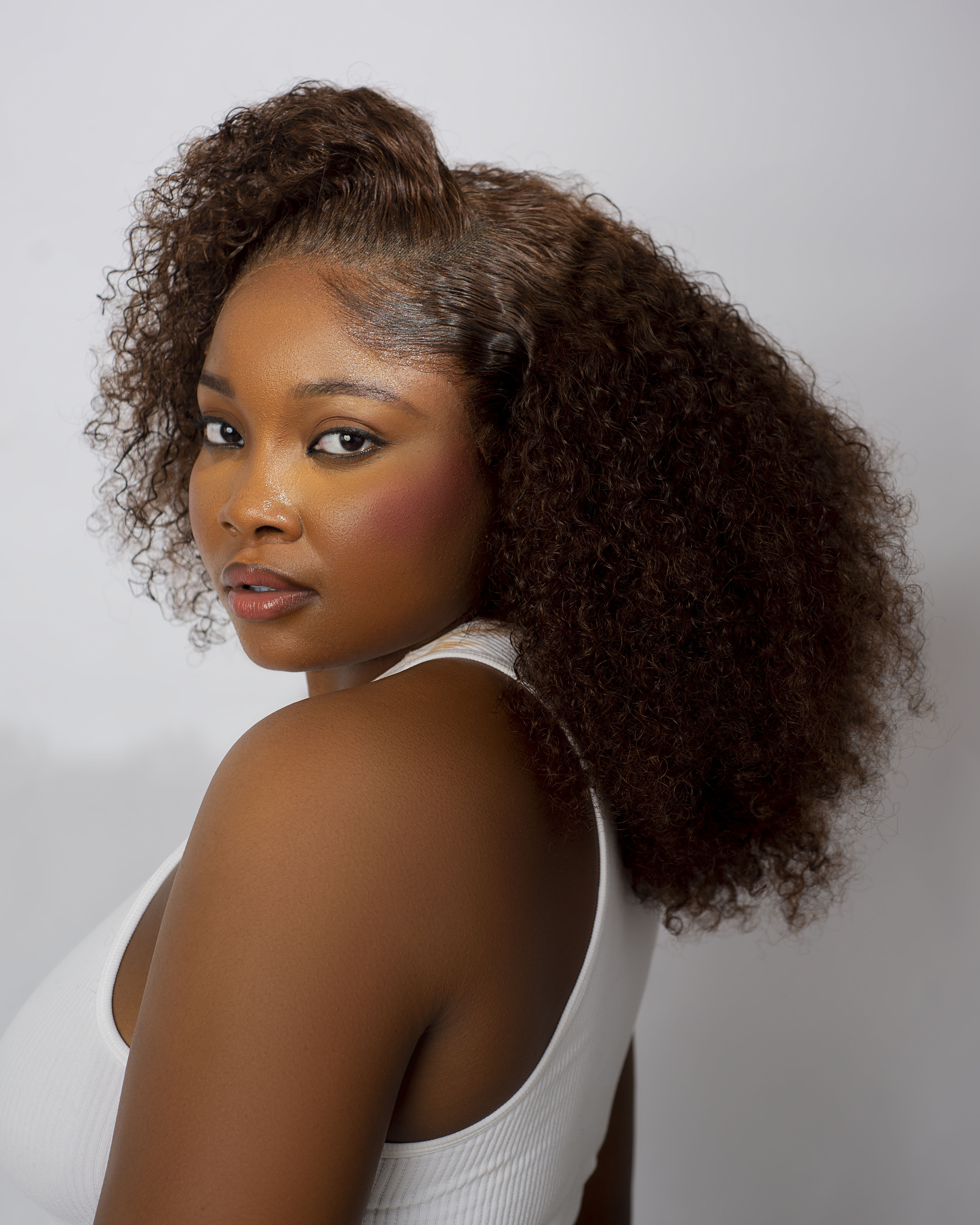 Cleo — ÀÁNÚ EXTENSIONS